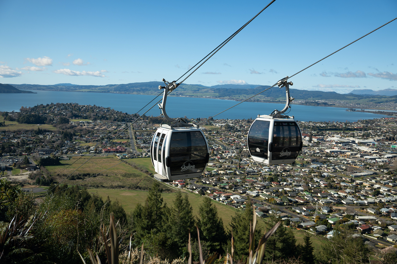 Rotorua Skyline Gondola and Luge Rides Tour | Backpacker Deals